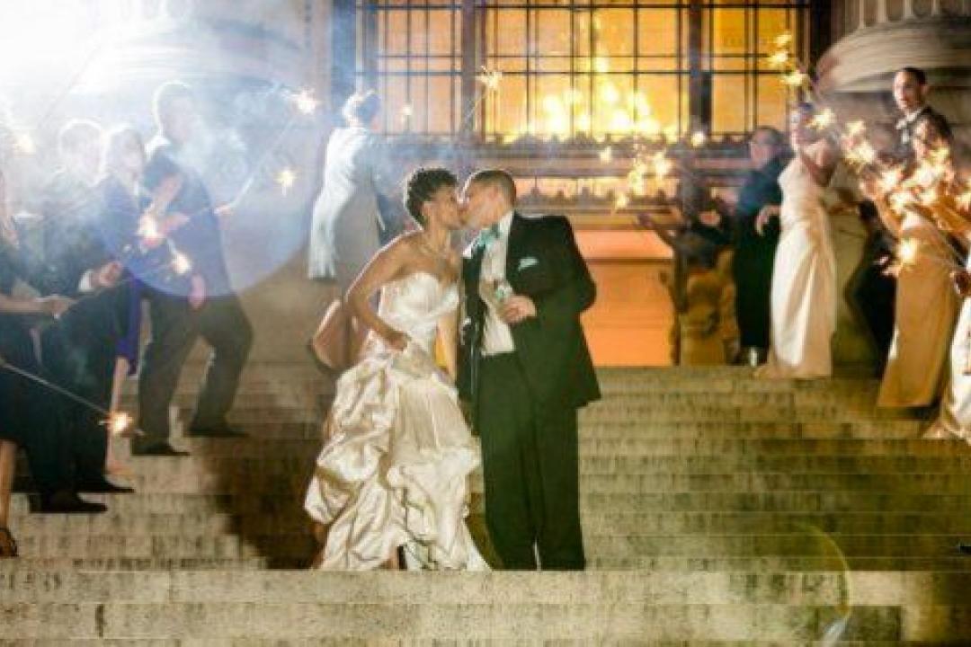 20 fotos que resumen perfectamente cómo es el final de una boda