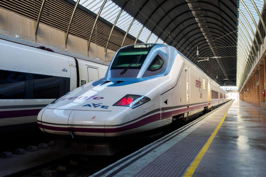 'Superprecios' en AVE y Larga Distancia: la nueva campaña de Renfe con ...