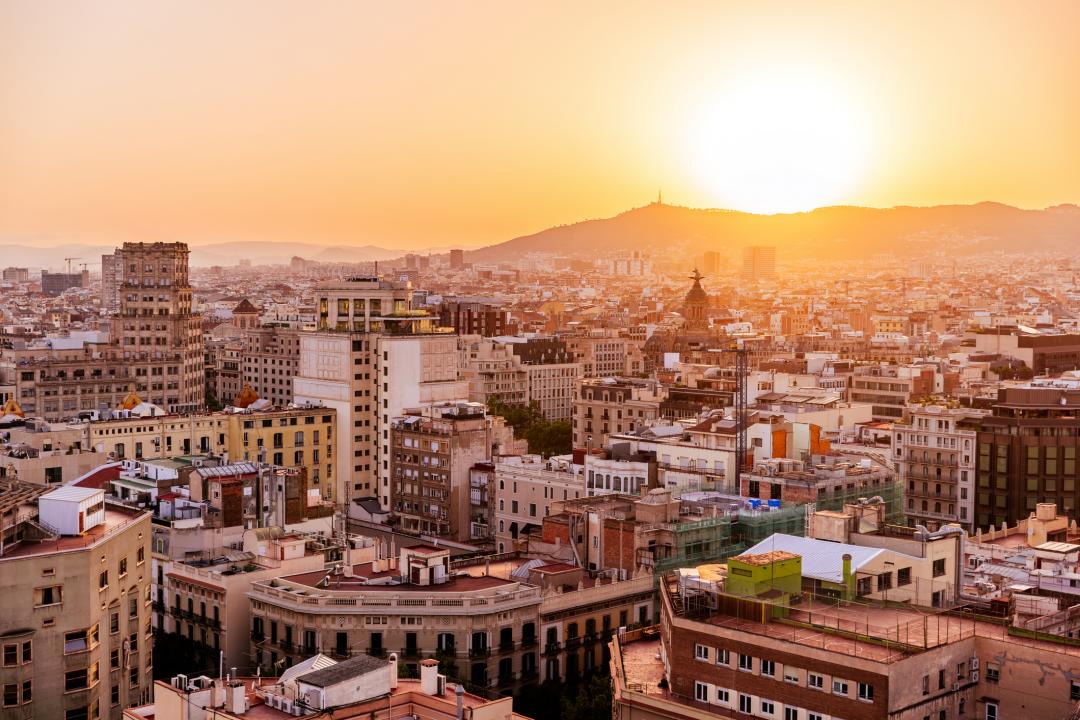 Luz verde al tren nocturno que conectará Barcelona con 100 ciudades ...