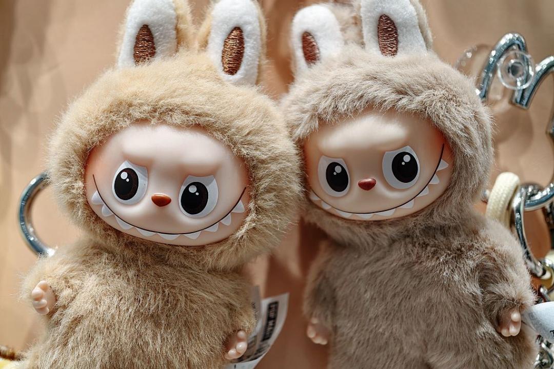 La cara oscura de las Labubu: denuncian explotación de menores tras el ...