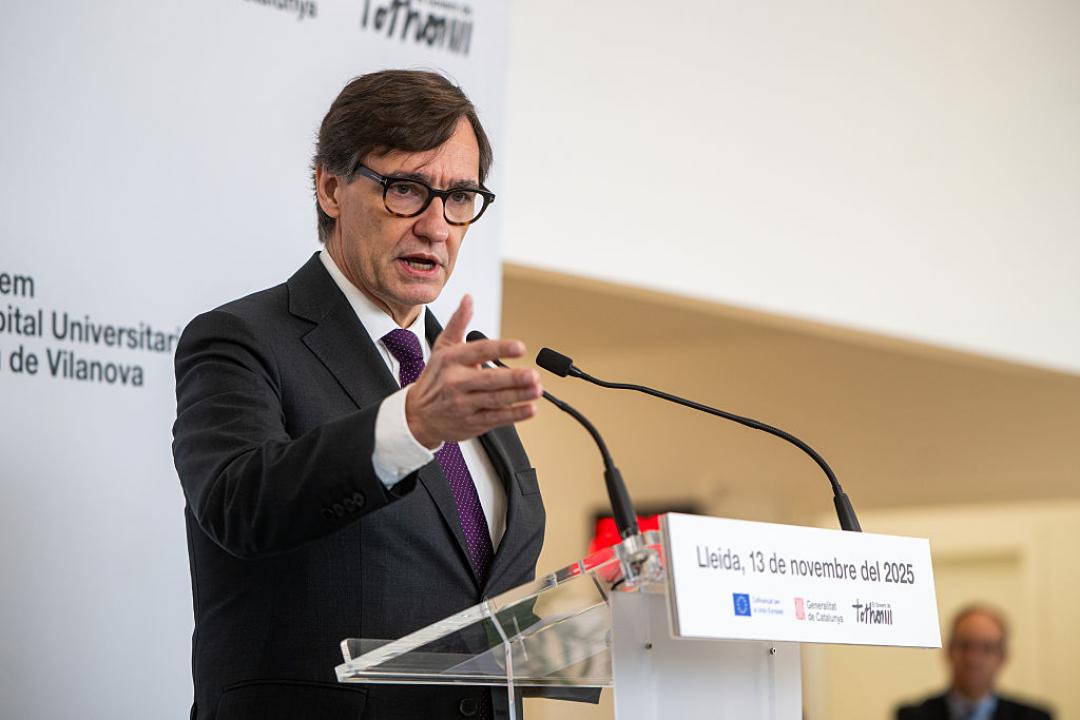 Salvador Illa sufre una osteomielitis púbica y seguirá en la UCI de ...