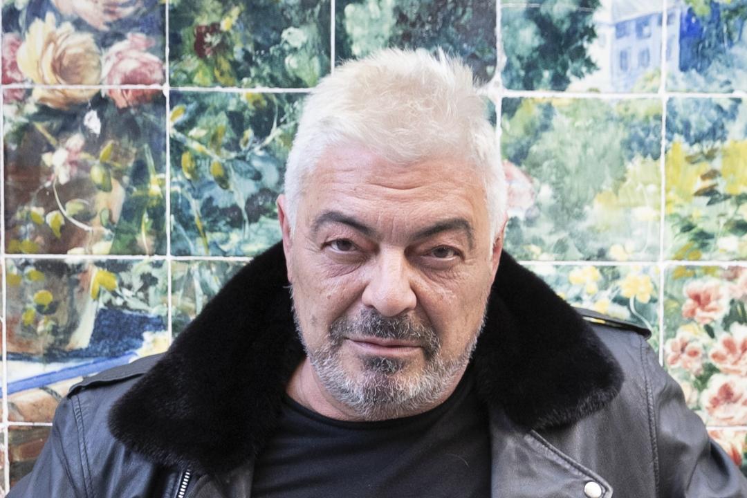 La familia de Antonio Canales anuncia la muerte de su hermano y aclara ...