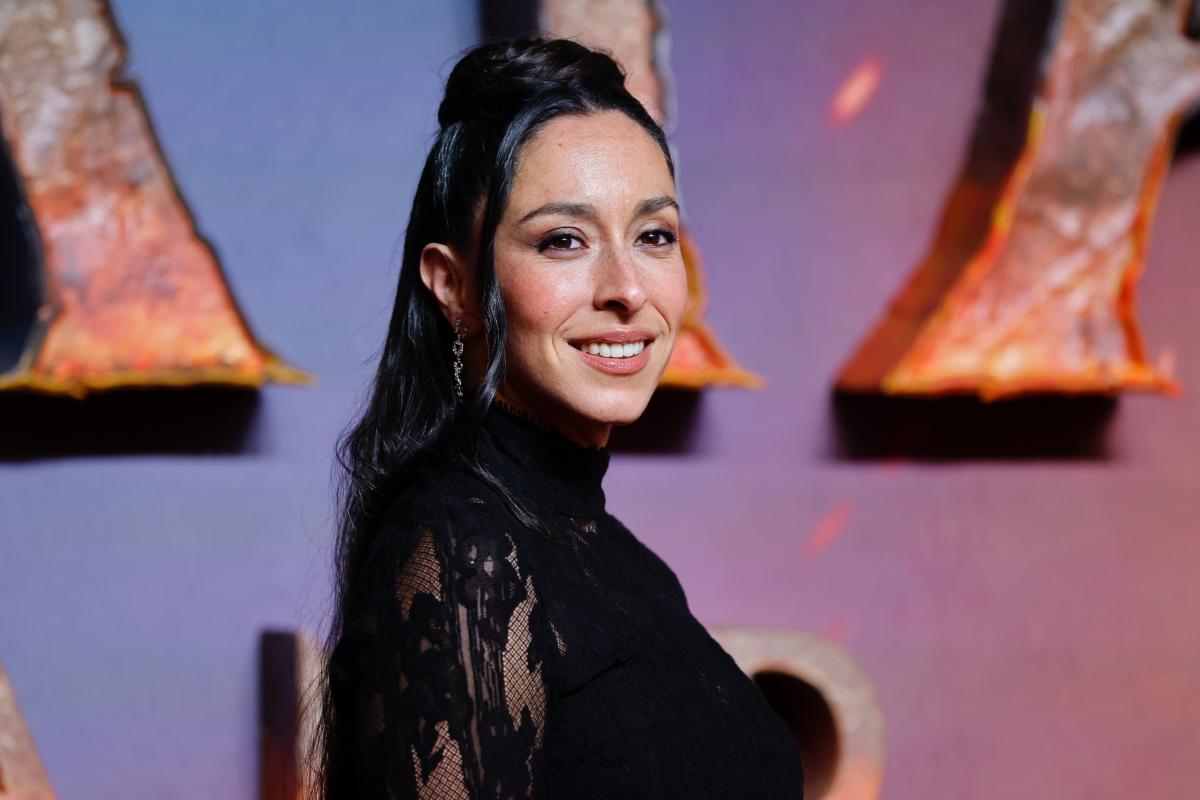 Preguntan a la actriz Oona Chaplin por la expresión española que le ...