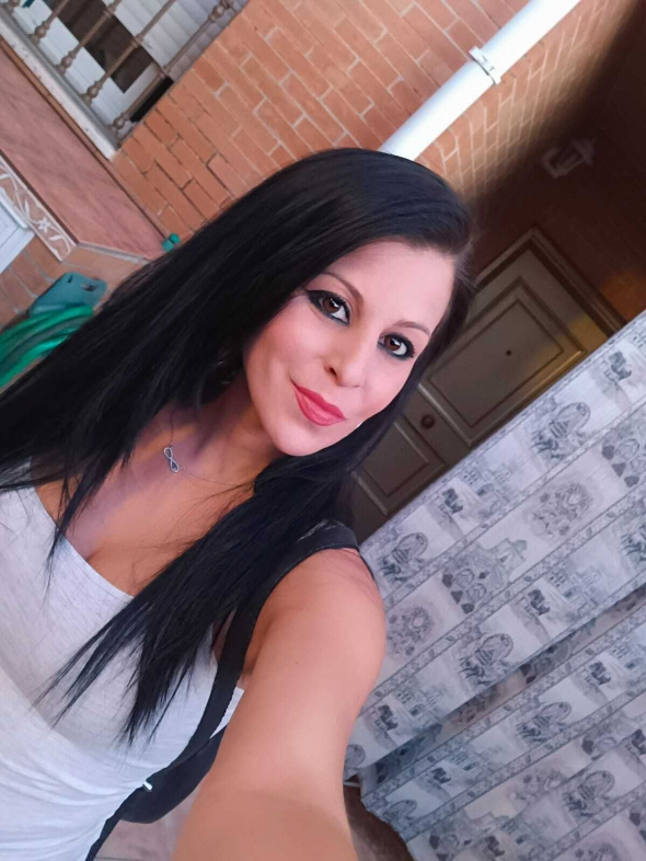 Cuatro historias de mujeres que dijeron basta: 'El 016 me salvó la vida'