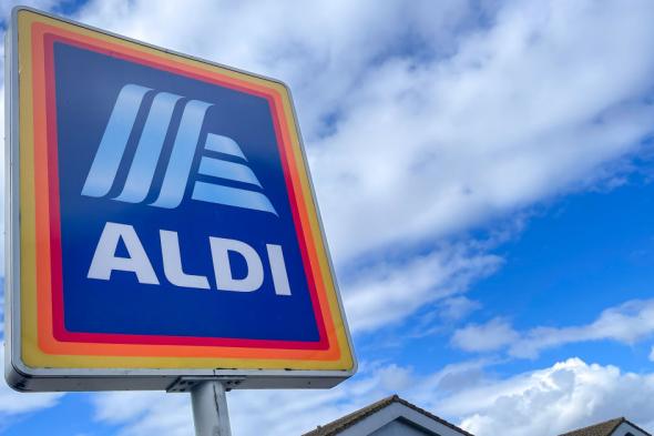 Ikea y Aldi se ‘pican’ por una mesa