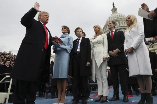 Donald Trump lleva su toma de posesión al interior del Capitolio por ...