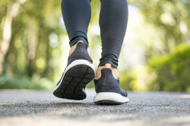Caminar rápido podría reducir el riesgo de cáncer de pulmón hasta en un ...