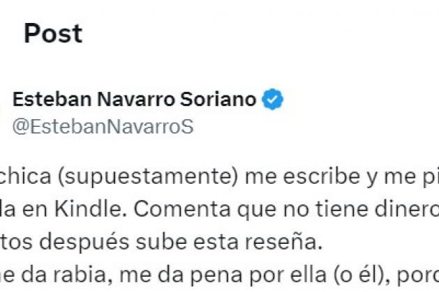 El escritor Esteban Navarro le regala una novela suya a otra persona y ...
