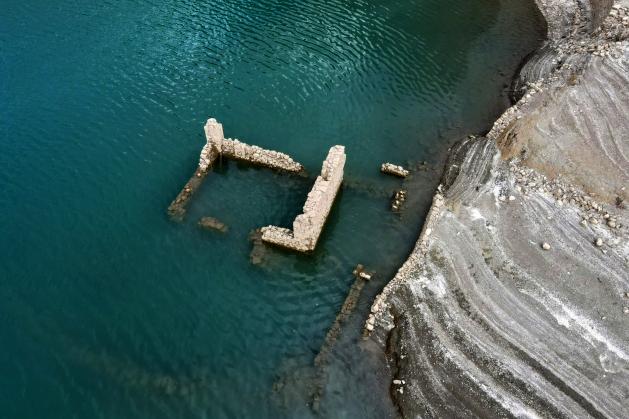 Este pueblo vuelve a ser visible después de 30 años debido a la sequía