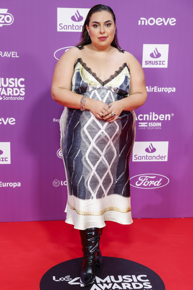Todos los 'look's de la alfombra roja de LOS40 Music Awards Santander 2025