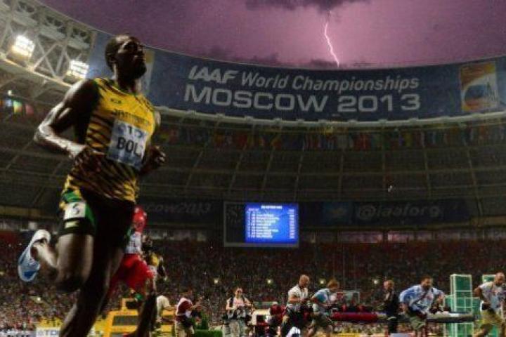 La increíble imagen de un rayo cayendo mientras Bolt gana la final de ...