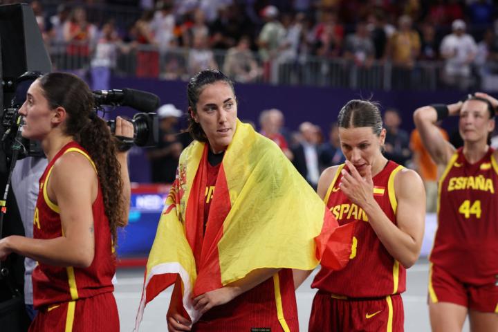 La selección de baloncesto 3x3 se queda con una histórica plata al caer ...