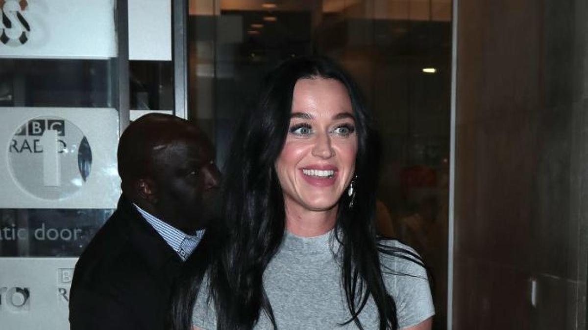 La productora de Katy Perry dice que recibió 'aprobación verbal' para ...