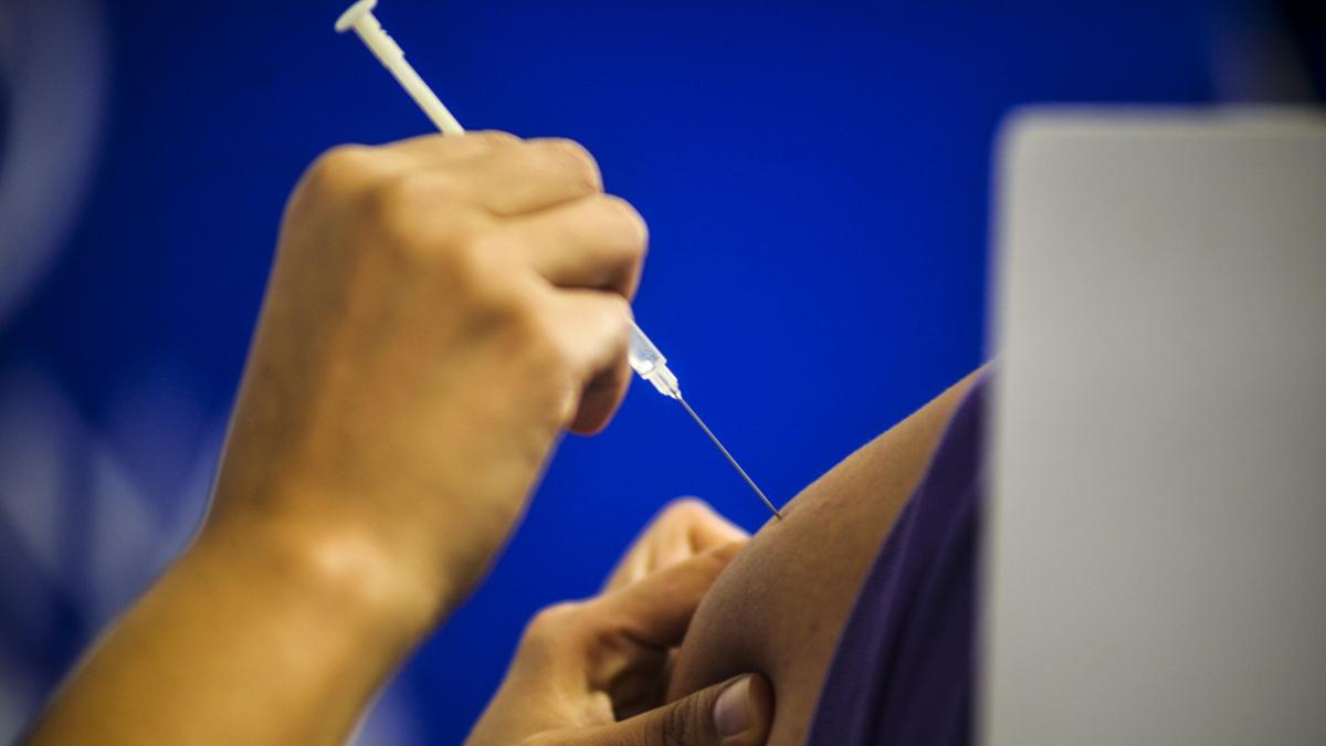 La Comisión de Salud Pública recomienda la tercera dosis para personas ...