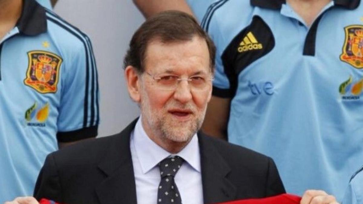 Rajoy debuta como cronista de fútbol con dos párrafos que solo podría ...