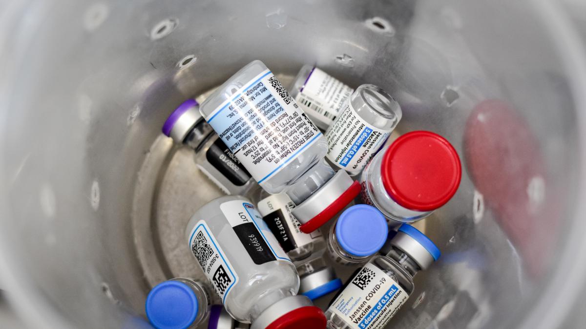 España tendrá que destruir 14 millones de vacunas contra el coronavirus