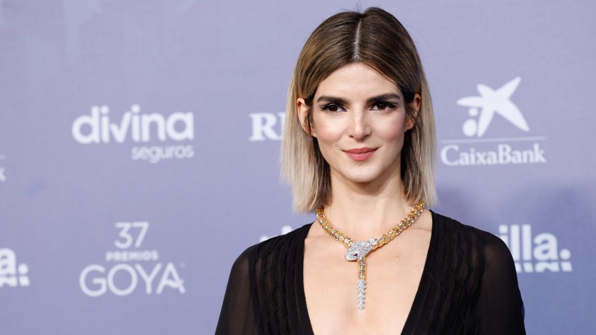 Clara Lago cuenta su momento 'tierra trágame' al conocer a esta actriz ...