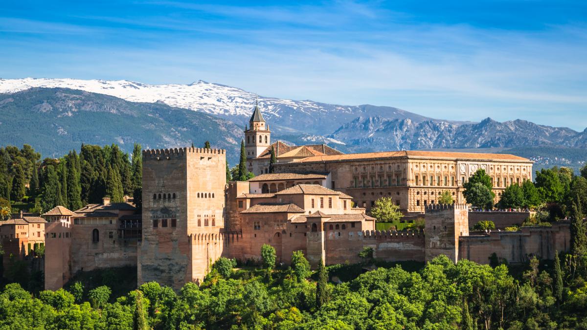 Una guía turística de la Alhambra revela la pregunta más típica: la ...