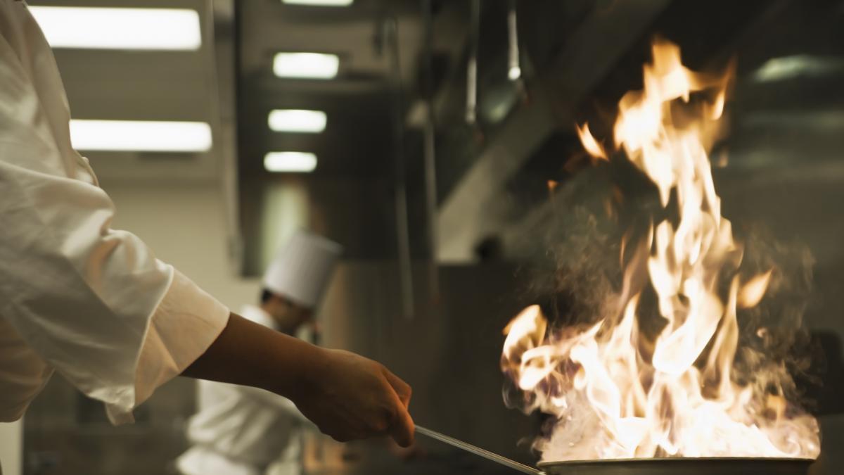 Este restaurante de un pueblo de Huelva no tiene carta y tienes que ...