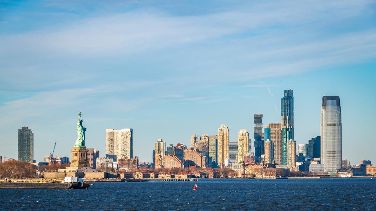 Nueva York congela el alquiler de casi un millón de viviendas en la ...