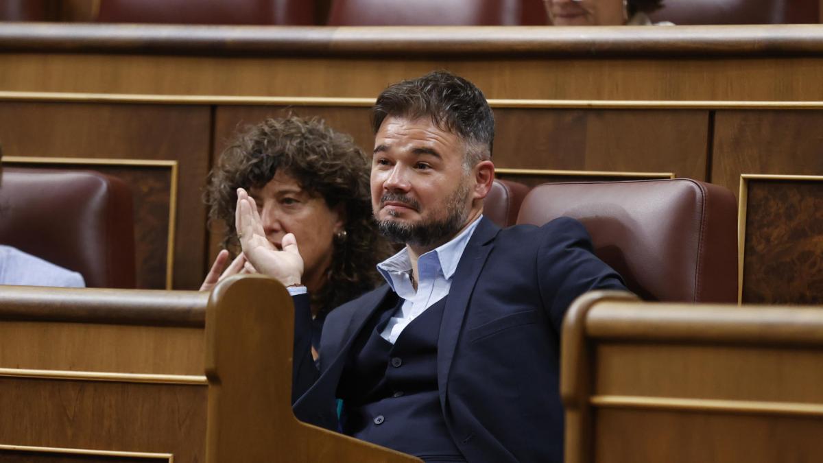 El PP dice que ellos no echan al que discrepa y Rufián responde con una ...