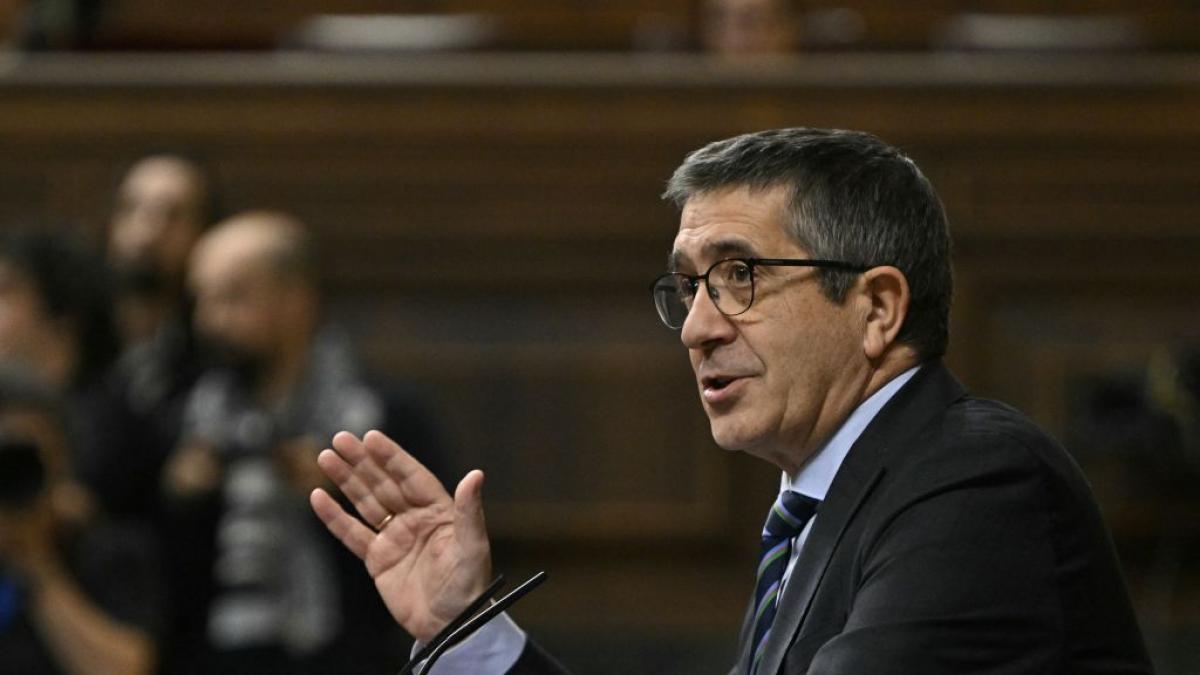 La 'bienvenida' de Patxi López a Tellado como portavoz: 'En el PP, más ...