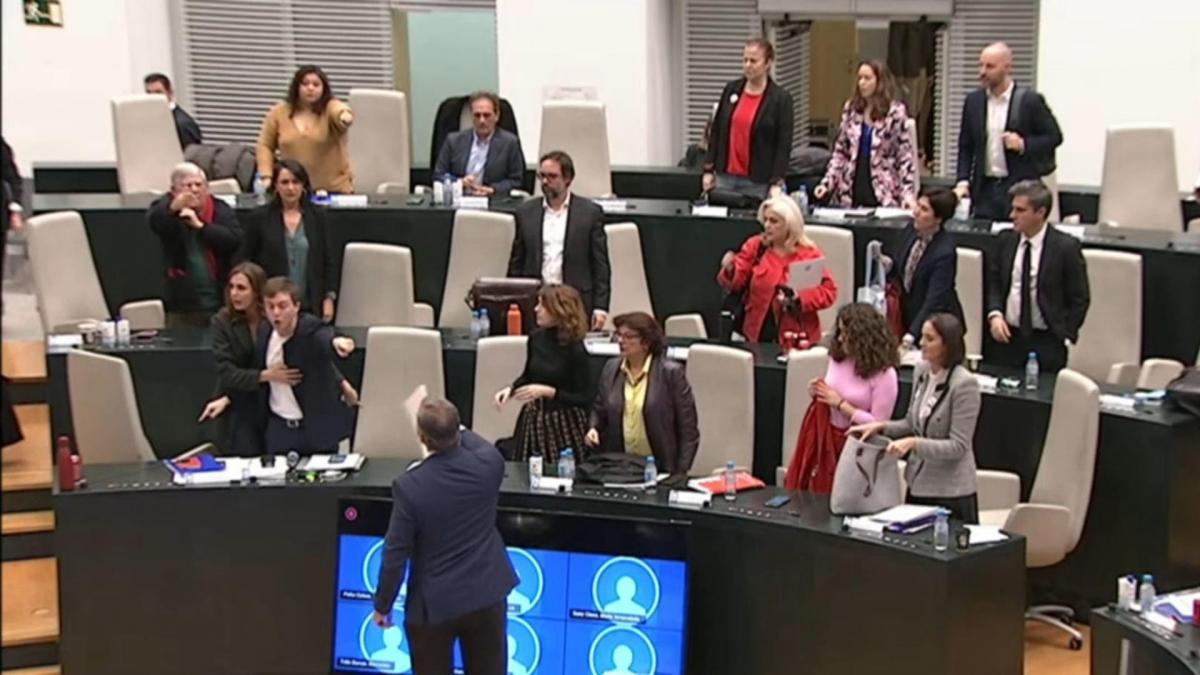 Del 'a que subo y te lo explico' a un okupa a la agresión a Rubiño ...