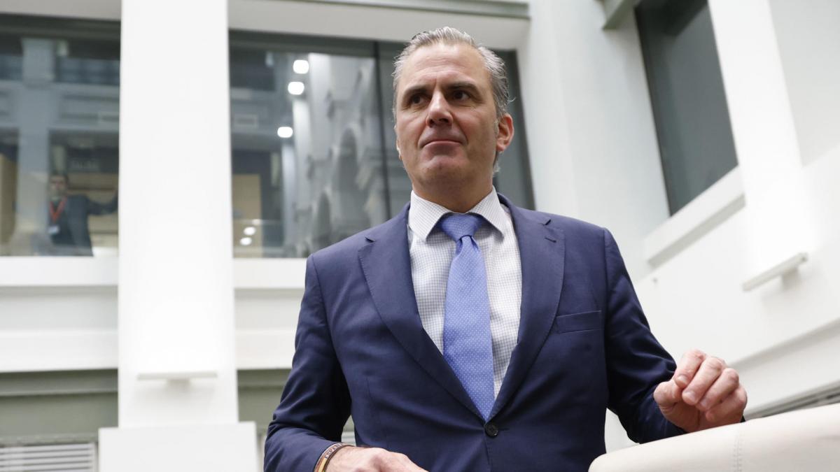 Ortega Smith (Vox) vuelve a insultar a Sánchez en redes sociales