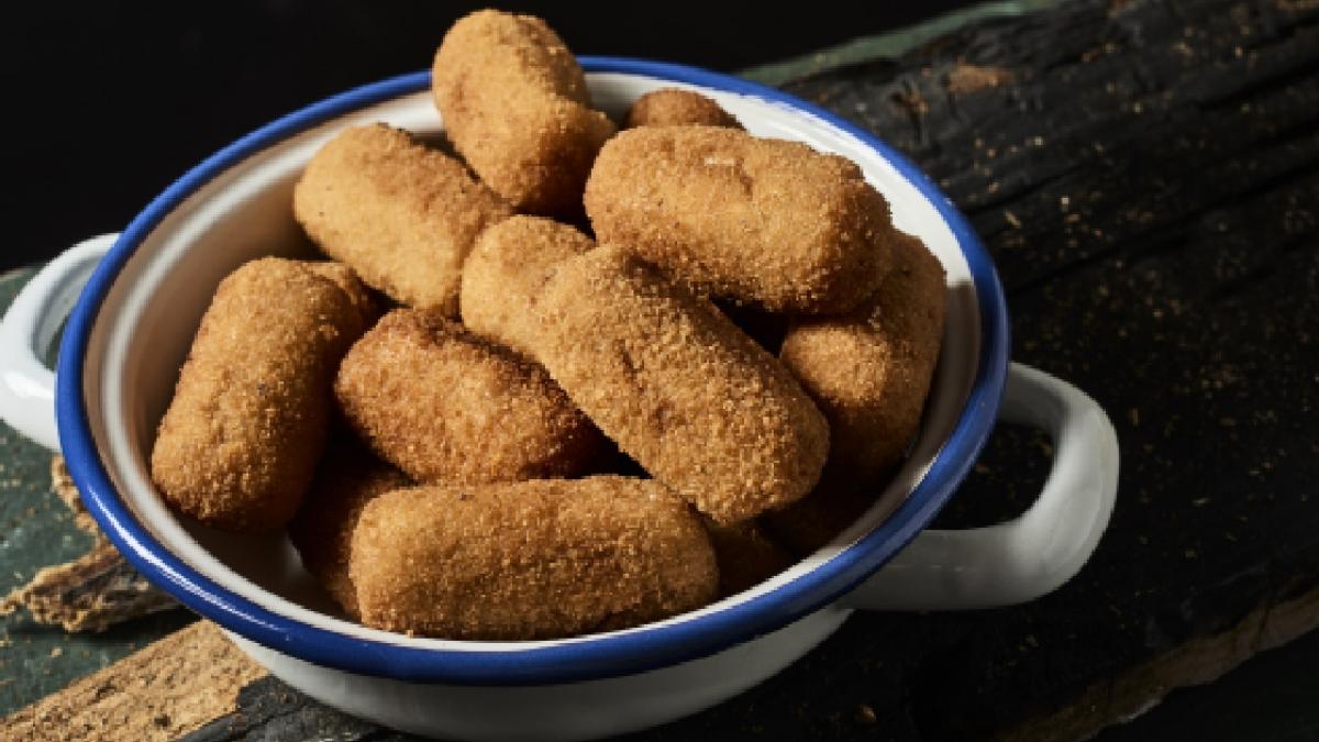 El 'grave error' que muchos cometen al comer croquetas, según una ...