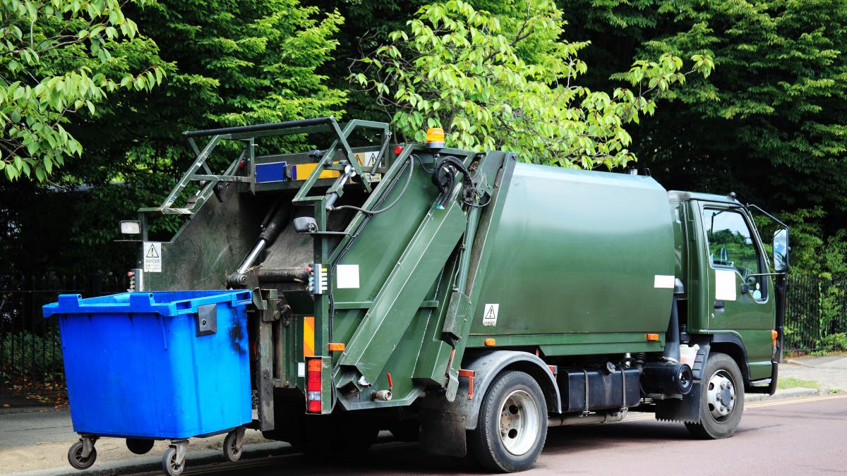 Cuánto gana un basurero en España en 2025