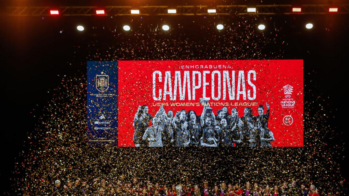 Fiesta, fútbol y una promesa olímpica: la selección disfruta su Nations ...