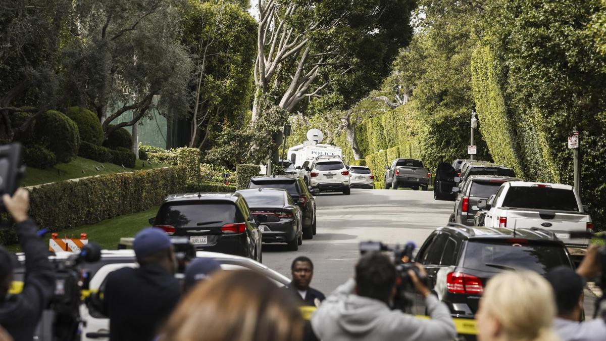 Agentes federales registran las mansiones del rapero Sean 'Diddy' Combs ...