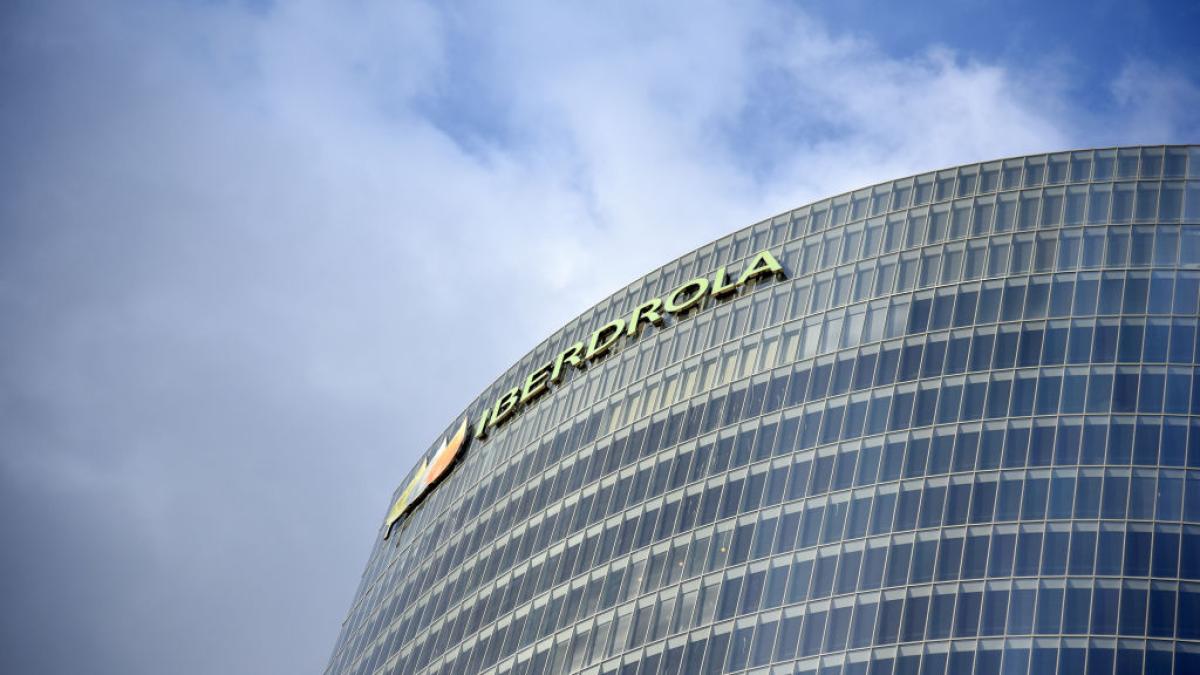 Iberdrola se hace con una isla vasca para convertirla en el buque ...