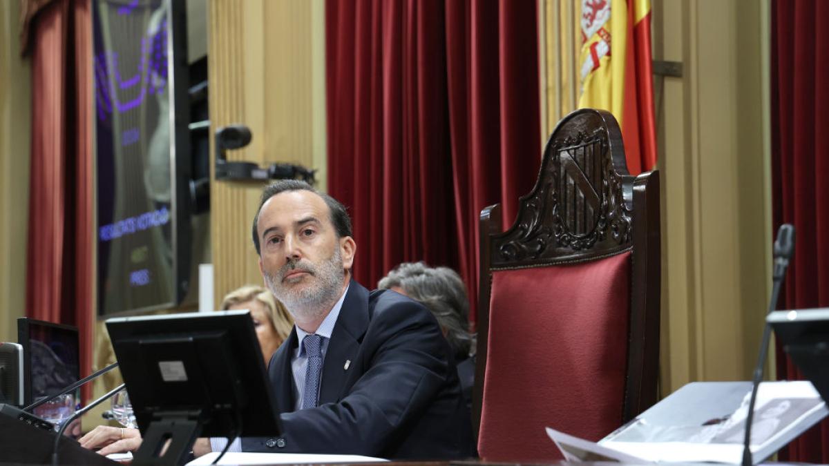 El PSOE de Baleares ofrece sus votos al PP para echar a Le Senne como ...
