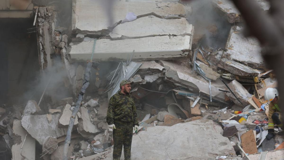 Colapso del ejército ruso después de que las tropas de Putin ayuden a ...
