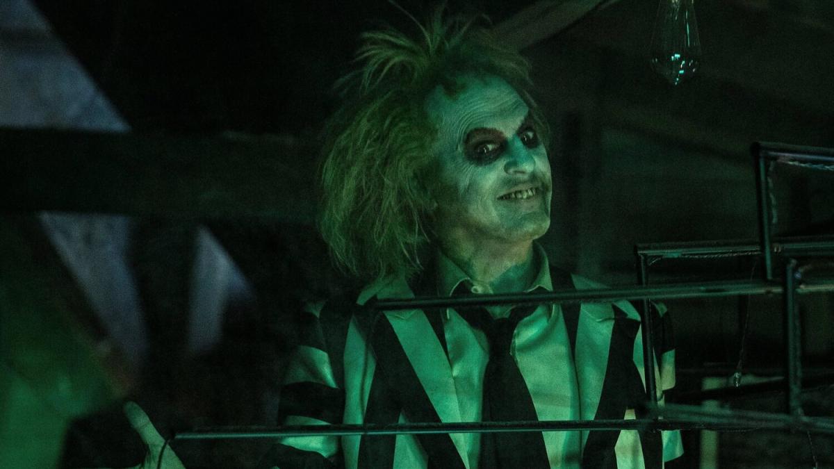 Tim Burton abre de nuevo la ultratumba de los 90 con 'Bitelchús, Bitelchús'