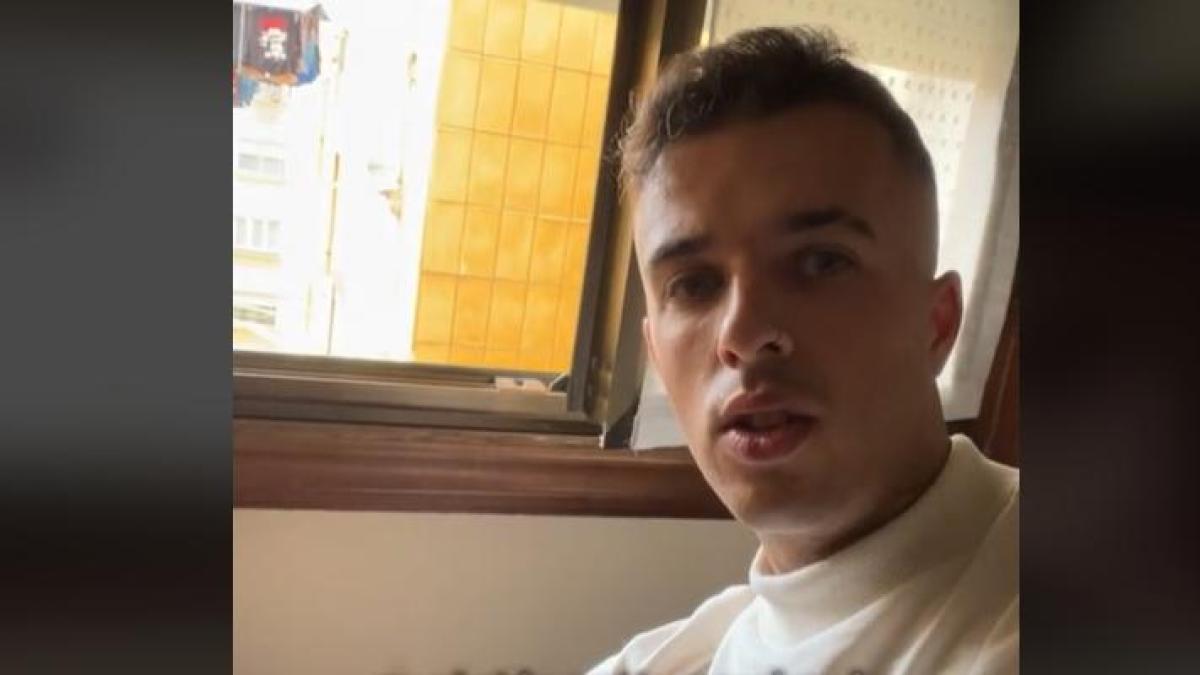 Escucha desde su casa un saxofón, ve un detalle y decide no quejarse por esta razón