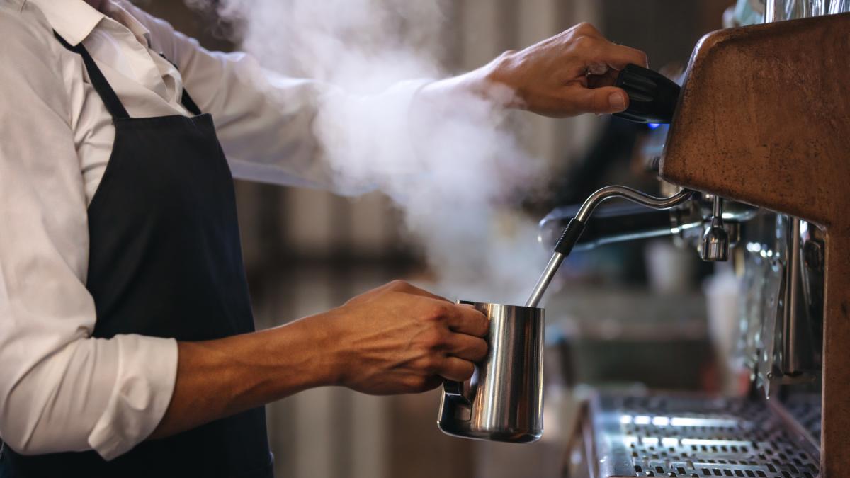 Frases para aprobar el máster de 'cuñadismo': 'Ponme un café tímido ...