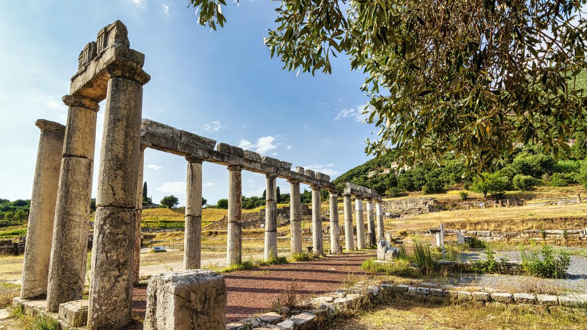 La isla griega ensangrentada con nombre macabro que se esconde playas ...