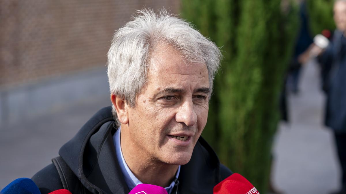 Se arma un formidable revuelo con estas palabras de Manolo Lama sobre los becarios