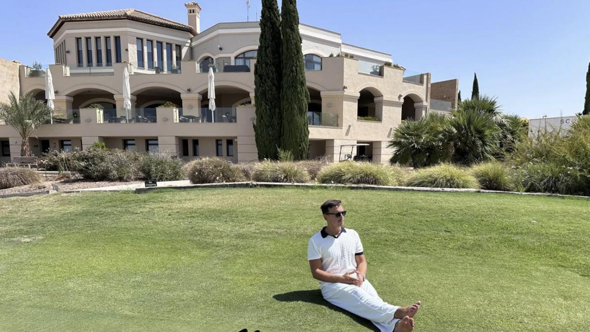 Así es Lovau, la marca de ropa Old Money del momento fundada por Adolfo ...