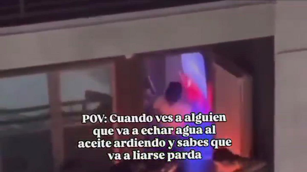 Echan agua en aceite ardiendo y las consecuencias son catastróficas