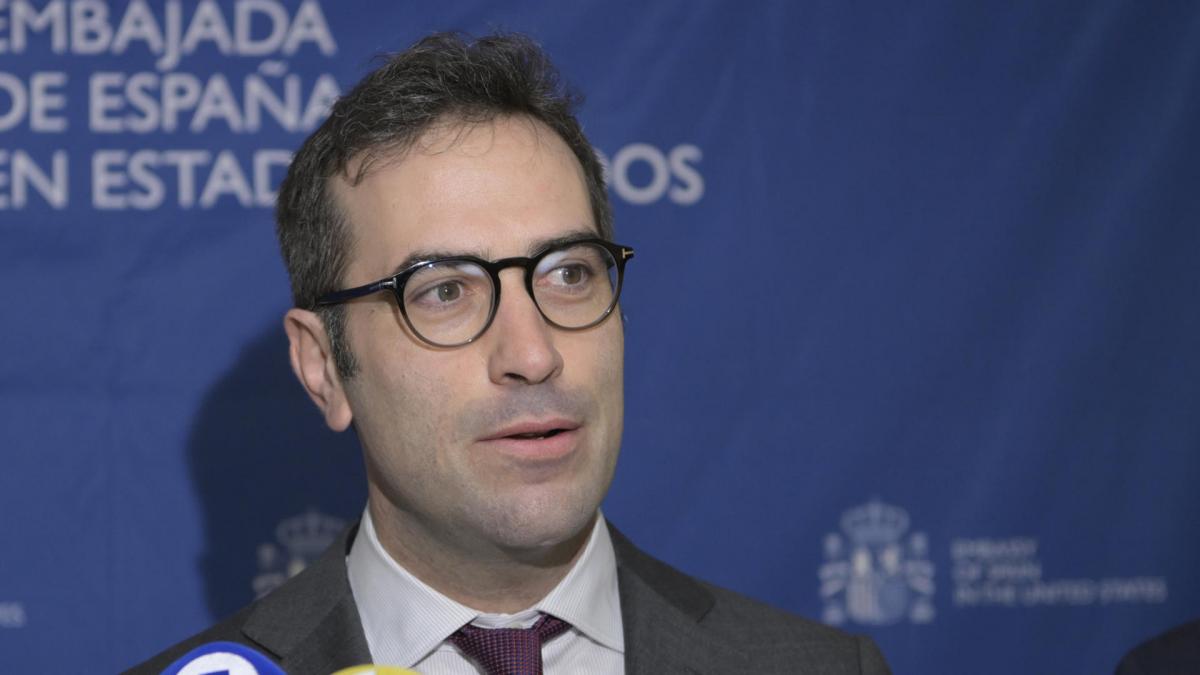 Carlos Cuerpo confía en que no haya conflicto con Bruselas por la OPA BBVA-Sabadell: 'Estamos ...