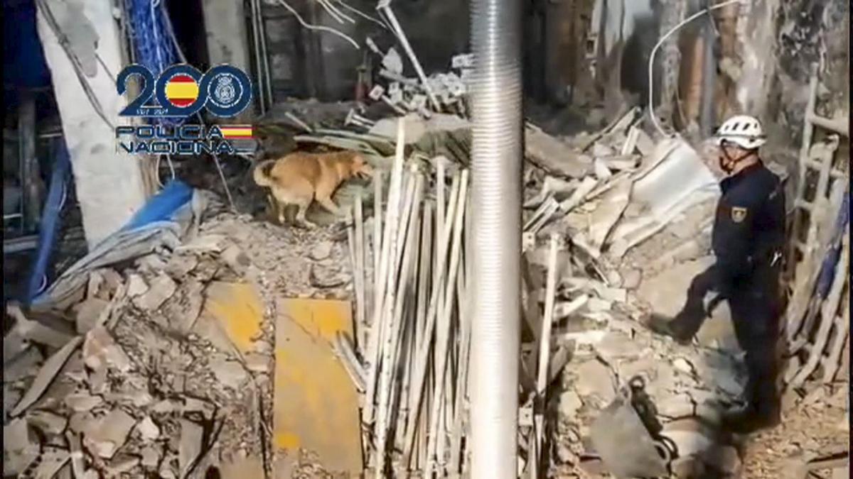 Un colapso en la terraza de la sexta planta causó el derrumbe en el centro de Madrid