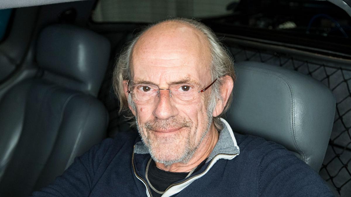El actor Christopher Lloyd arrasa al mostrar lo que ha hecho al llegar ...