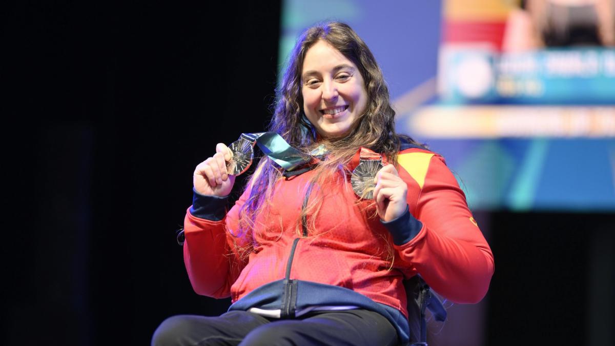Loida Zabala, tras ganar la plata europea en halterofilia con un cáncer ...