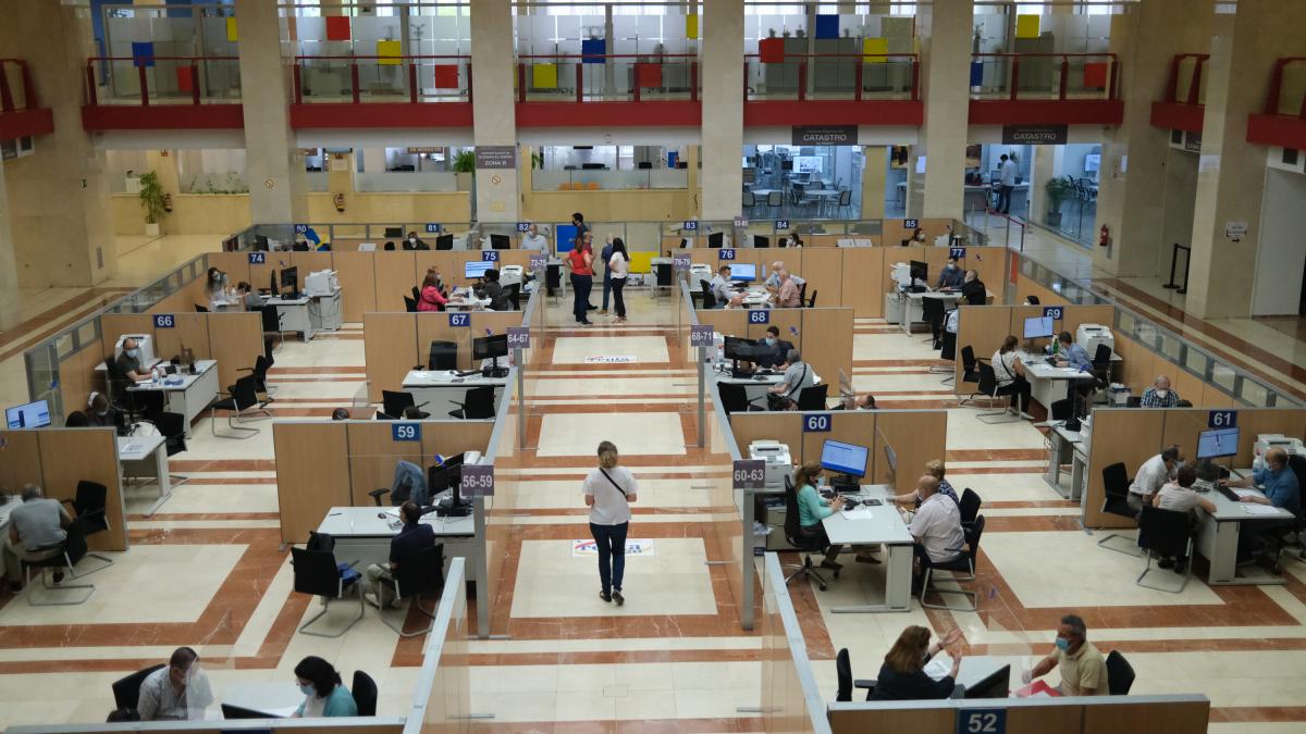 Hacienda confirma las citas para la declaración de la renta presencial ...