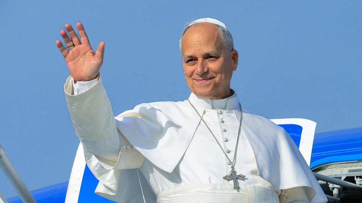 El Papa, a bordo del avión a España: 'Los abusos son una llaga todavía ...