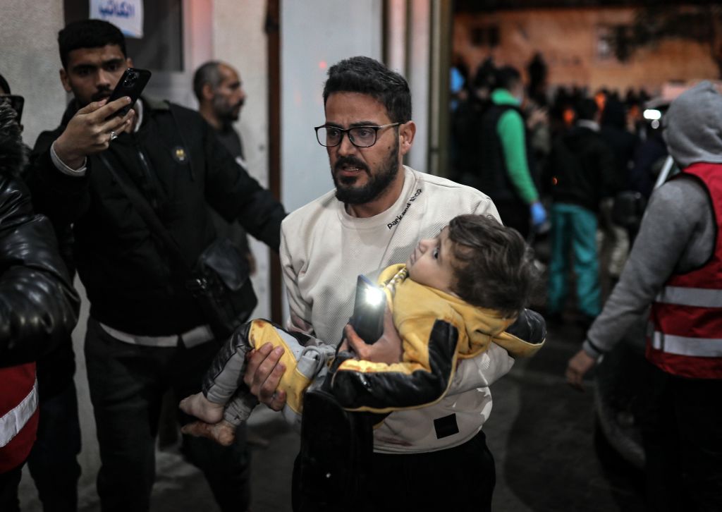 La guerra en Gaza llega a Rafah: al menos 52 muertos en la ofensiva de ...