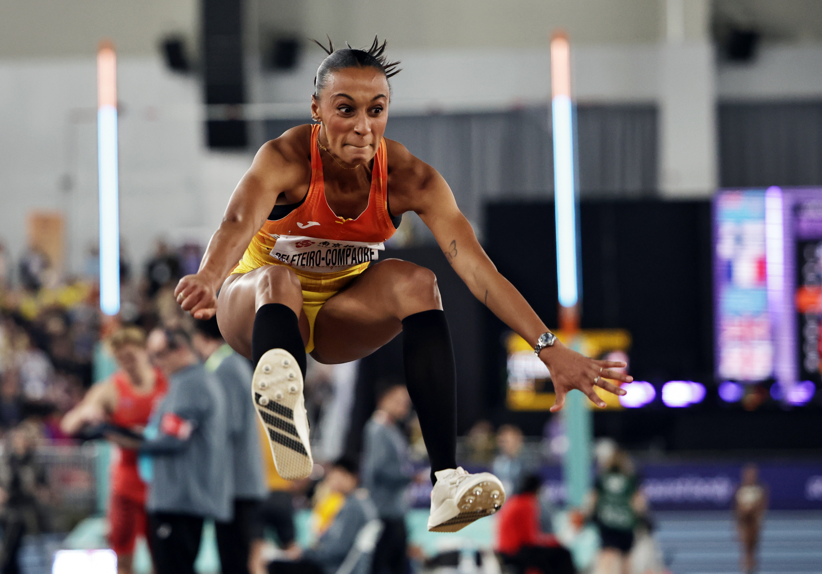 Ana Peleteiro se cuelga el bronce en Nanjing